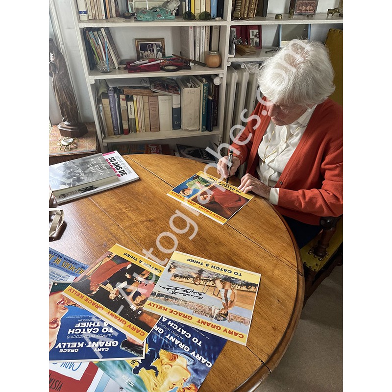 Signed Autograph AUBER Brigitte - All-Autographes.com