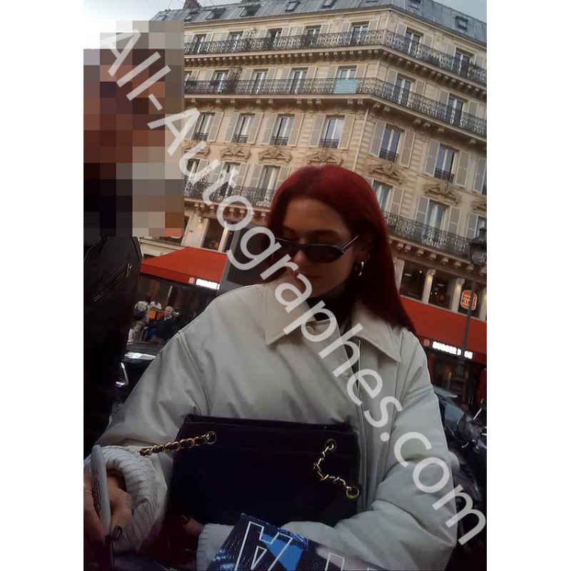 Signed Autograph LIPA Dua - All-Autographes.com