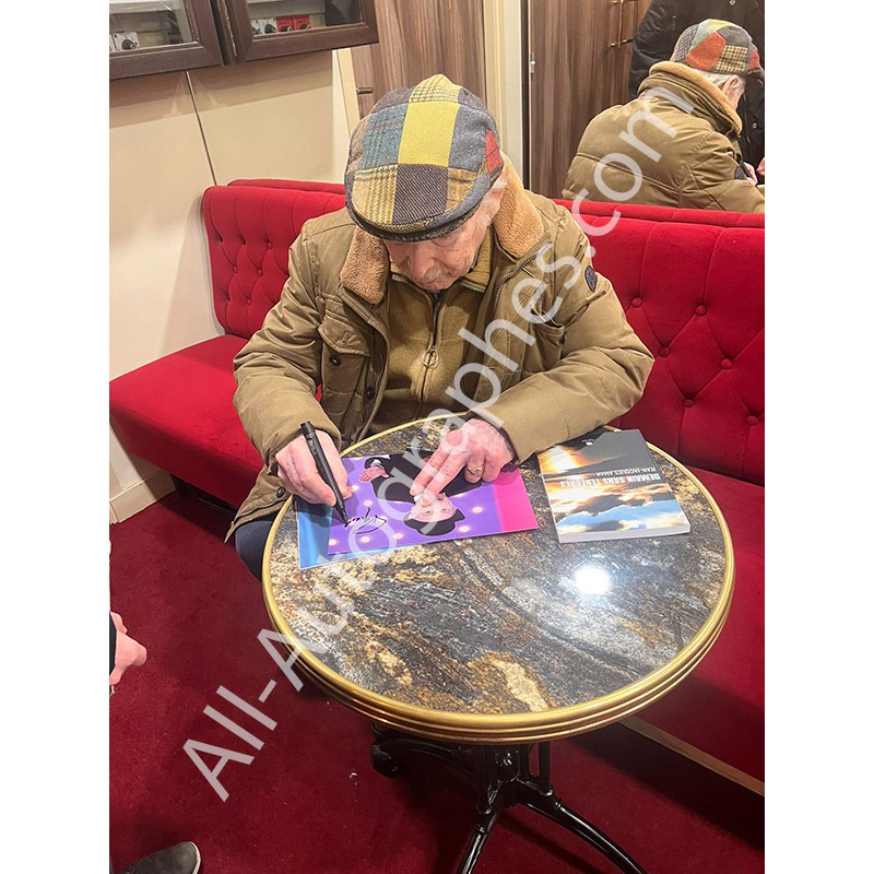 Signed Autograph POPECK - All-Autographes.com