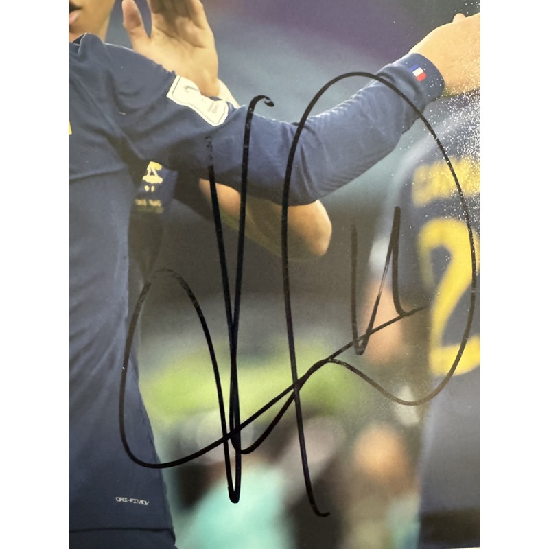 Signed Autograph MBAPPÉ Kylian - All-Autographes.com