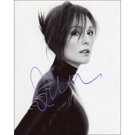 Signed Autograph MOORE Julianne - All-Autographes.com