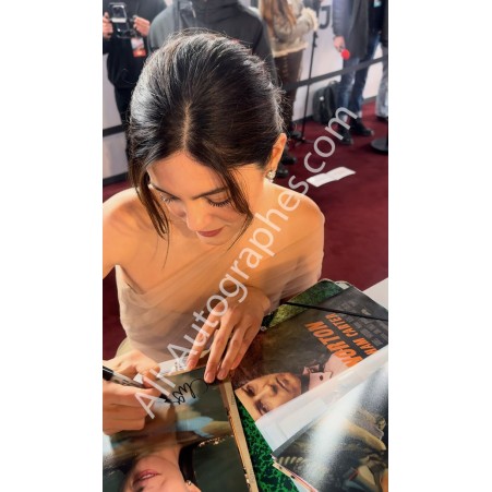 Signed Autograph BARBARO Monica- All-Autographes.com