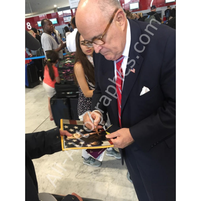 Signed Autograph GIULIANI Rudolph - All-Autographes.com
