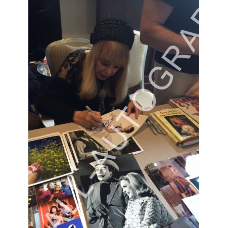 Signed Autograph MOORE Terry - All-Autographes.com