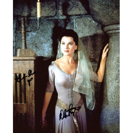 Signed Autograph PAGET Debra - All-Autographes.com