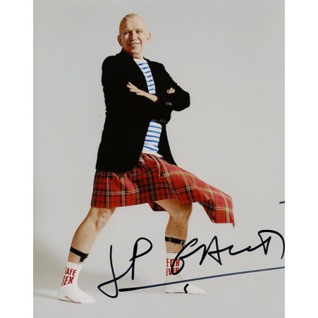 Signed Autograph GAULTIER Jean-Paul - All-Autographes.com