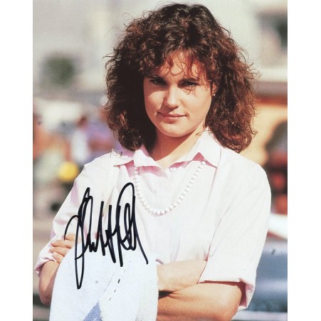 Signed Autograph MCGOVERN Elizabeth - All-Autographes.com