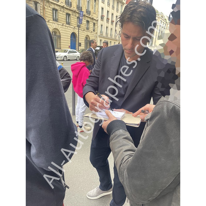 Signed Autograph MAXWELL All-Autographes.com