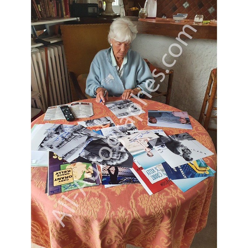 Signed Autograph AUBER Brigitte - All-Autographes.com